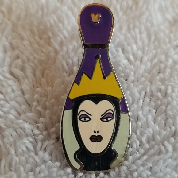 Disney | Accessories | Disney Evil Queen Pin | Poshmark